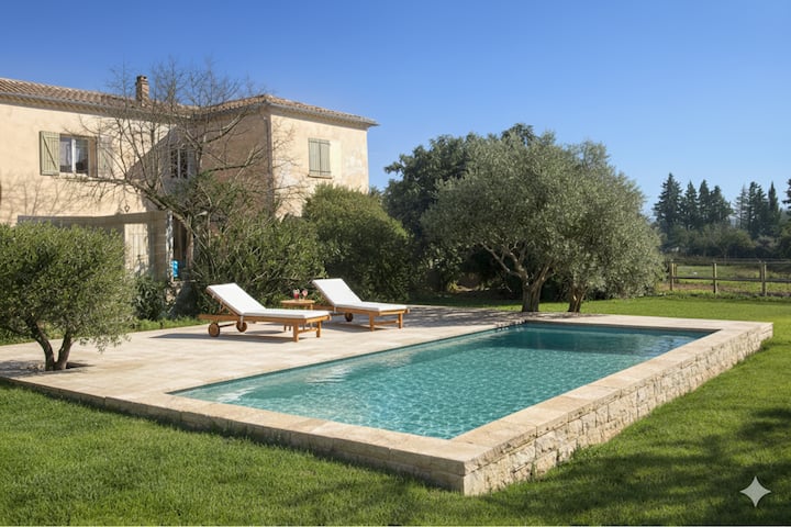 Chambre Du Mas Belvega - Suze-la-Rousse