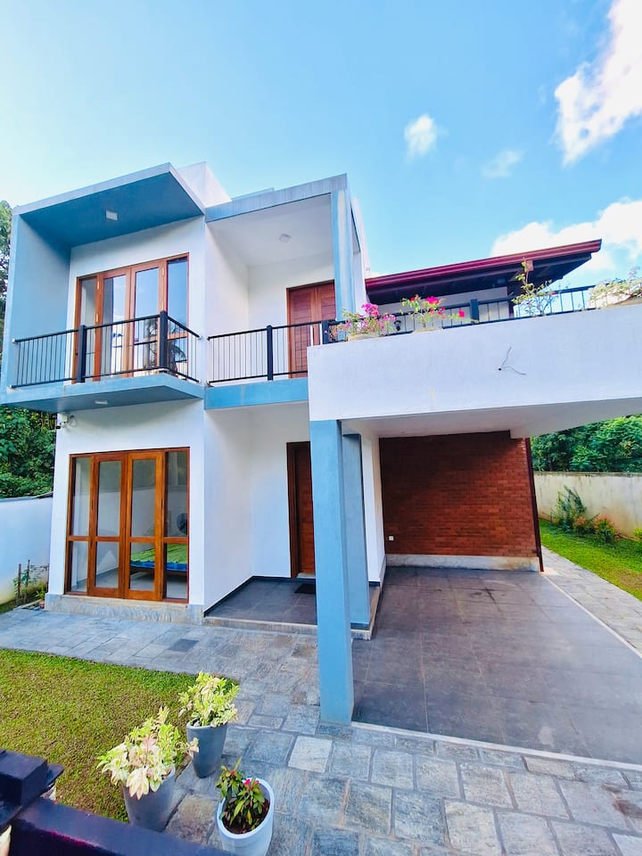 Villa Bloom Gardens -Hikkaduwa - ヒッカドゥワ