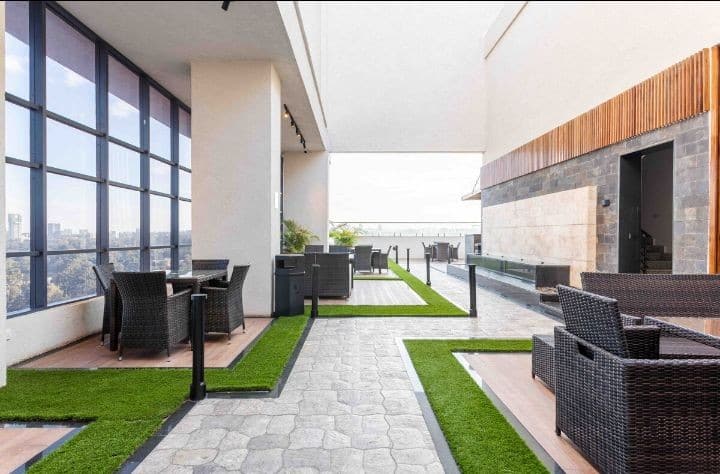 Westlands 14th Floor 1br |Skyline Views | Pool+gym - Nairobi