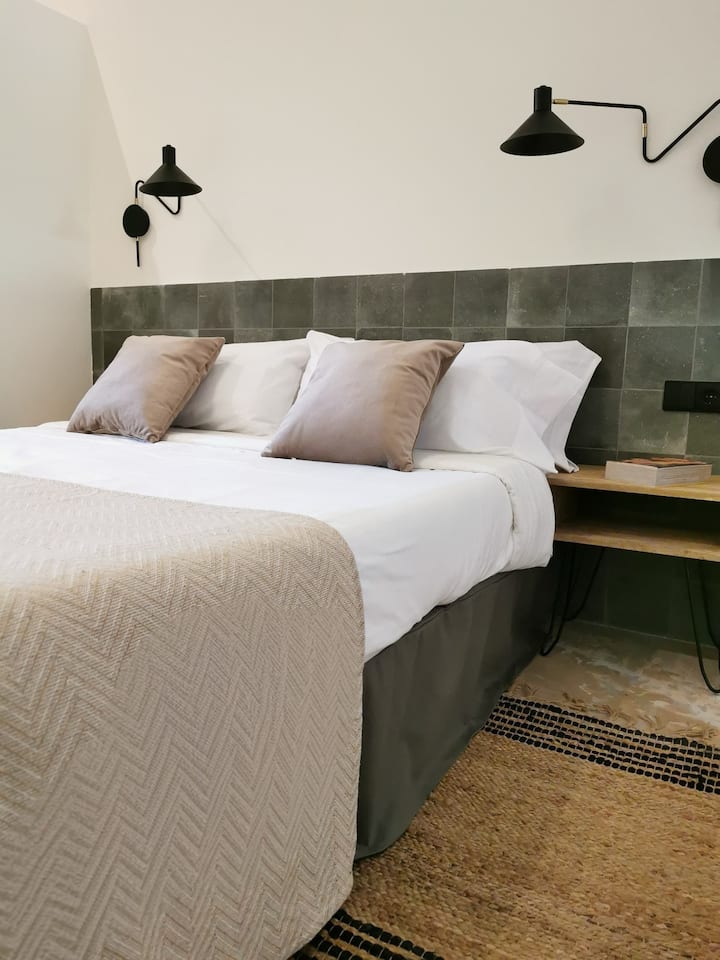 Apart Moderno Cerca Del Centro De Valencia - Valencia