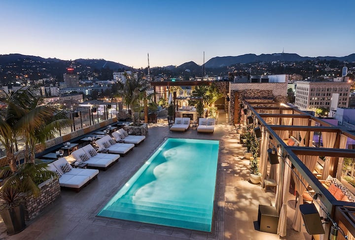 Quixotic West Hollywood Oasis | Pool, Parking, Gym - Los Angeles, CA