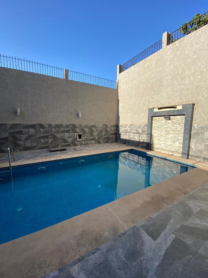 Villa éLégante à Louer Avec Piscine Et Jardin - Agadir