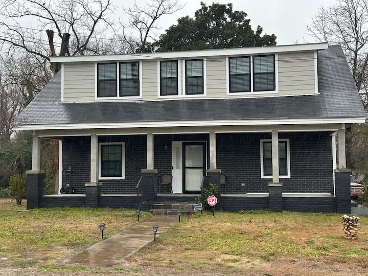 Doc's Place - Spacious 4br Retreat No Cleaning Fee - Lake Gaston