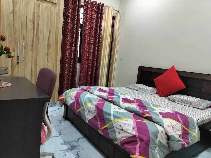 One Room Available In Ajmer Near Dargah, Pushkar - Pushkar