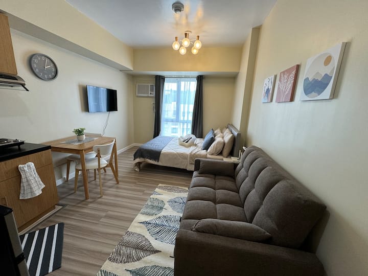 Cozy Studio In It Park W/ Pool - Cebu City