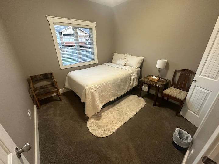 Peace Guesthouse - Fort St. John
