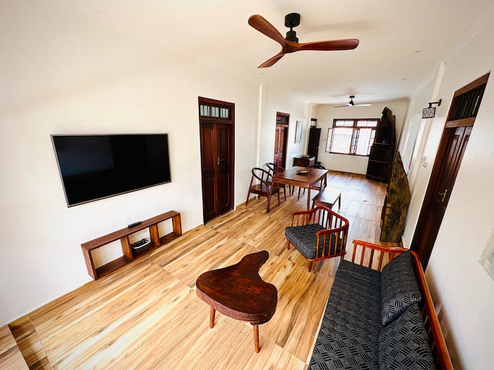Renovated 3-bedroom Flat Right Inside Stown Town - Zanzíbar