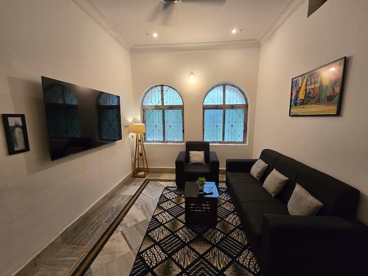 Madhab Malati, Flora Unit, 2bh - Bhubaneswar