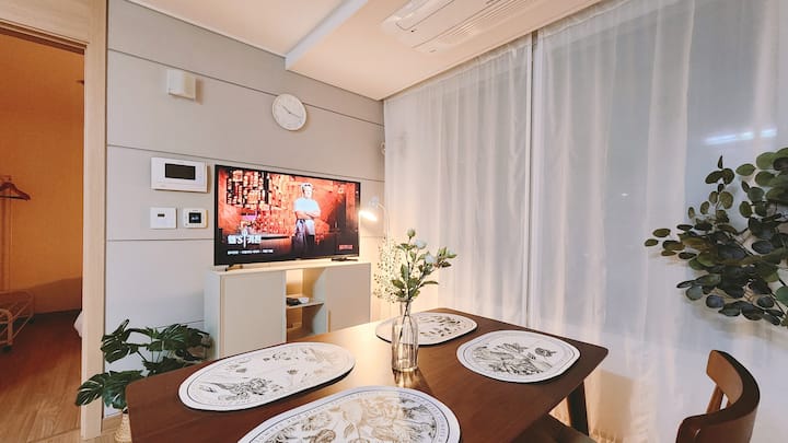 [Cozylife1]양평역2분/무료주차/전체(넓은방2,거실)/특가/종로홍대명동10분 - Seoul