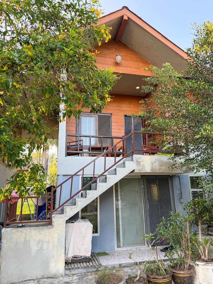 300m To Beach, Sunset View | Modern 2br Home - Ko Pha Ngan