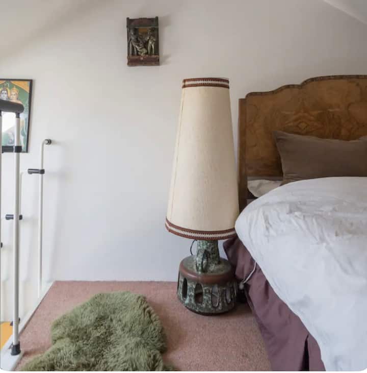 Count House Retreat-balcony Room - Porthcurno