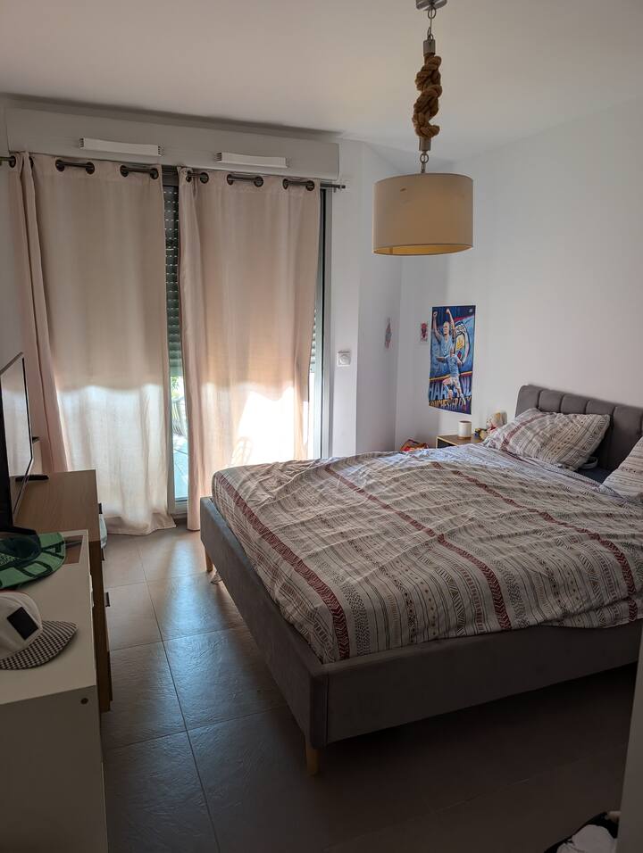 Chambre Proche Mer - Antibes