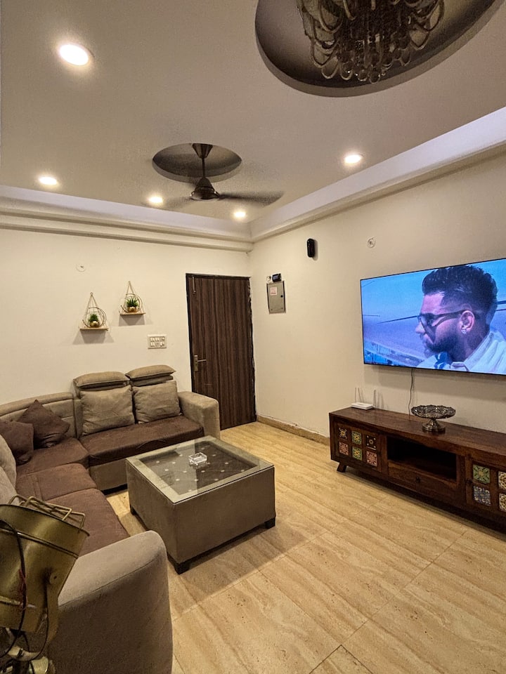Urban Oasis - Stay Near Expo - Haryana