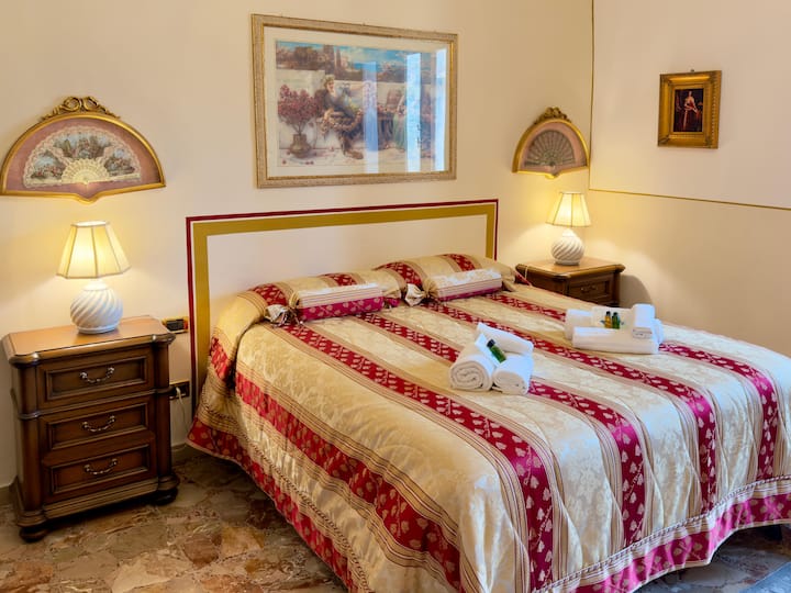 Suite Mandorlo - Albergo Diffuso Volterra - Volterra