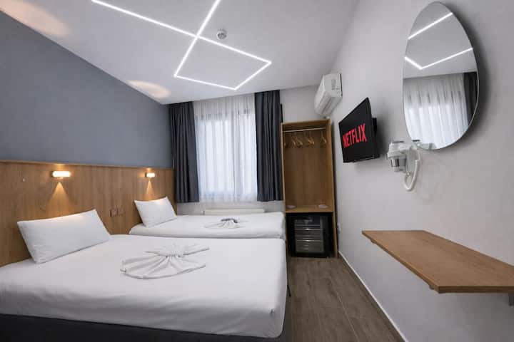 Kilic Boutique Hotel-twin Room In Central Istanbul - Istanbul