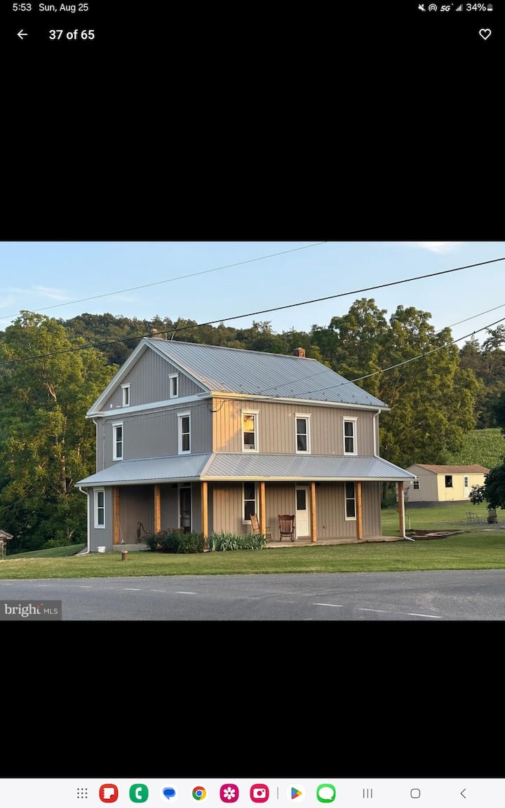 The Farmhouse At Little Buffalo - Little Buffalo State Park, Newport