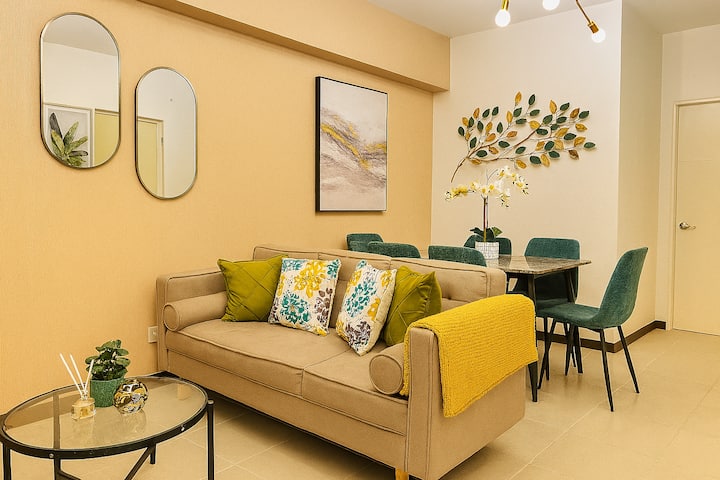 Classy & Cozy 2br Suite W/ Karaoke Near Cubao - Cuba