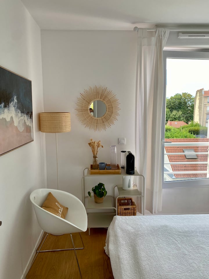 Chambre Et Salle De Bain Chez L’habitant - Issy-les-Moulineaux
