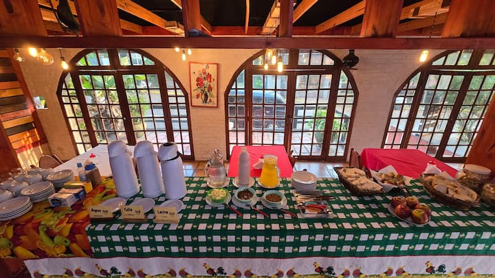 Cuádruple, Piscina, Cochera, Desayuno Incluido - Puerto Iguazú