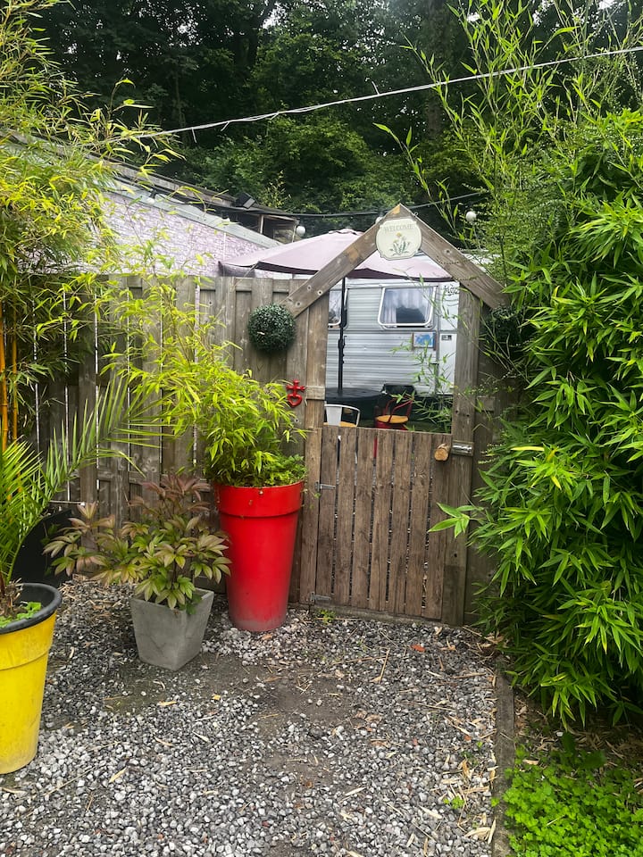 Séjour Insolite En Caravane, Rétro - Pas-de-Calais