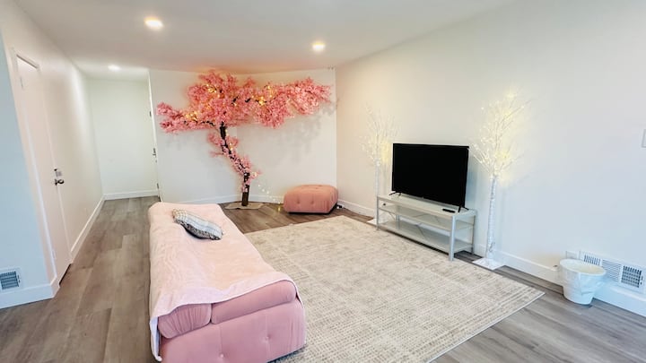 A2 Cozy Queen Bed Room/close La/share Bathroom - Alhambra, CA