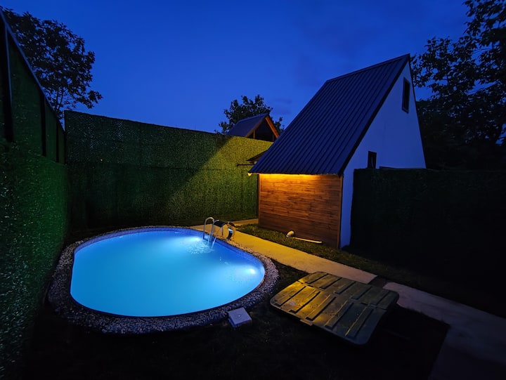 Majalis Nova/1+1 Bungalov Jakuzi [Havuz Soğuktur] - Sapanca