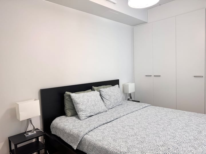 New Spacious One-bedroom Apartment Sleeps 7 - Vantaa