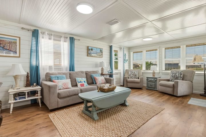 Gulf View Home | Dog-friendly | Patio | Wd - Dauphin Island, AL