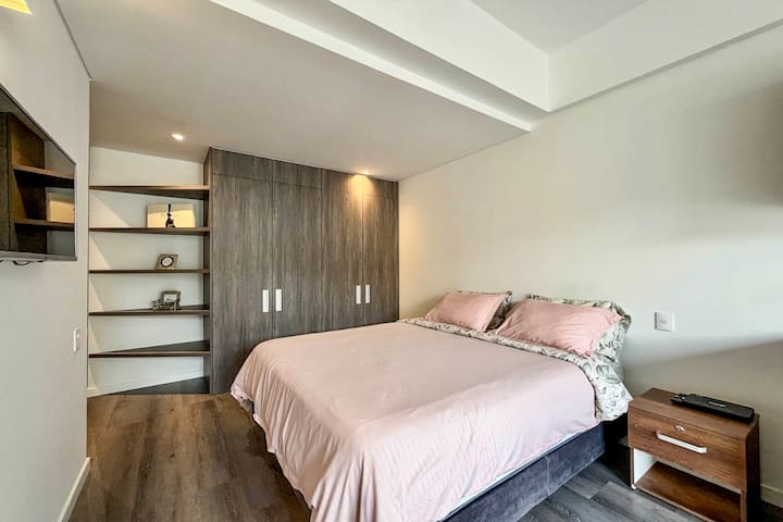 Top Location, Mountains View - Bogotá