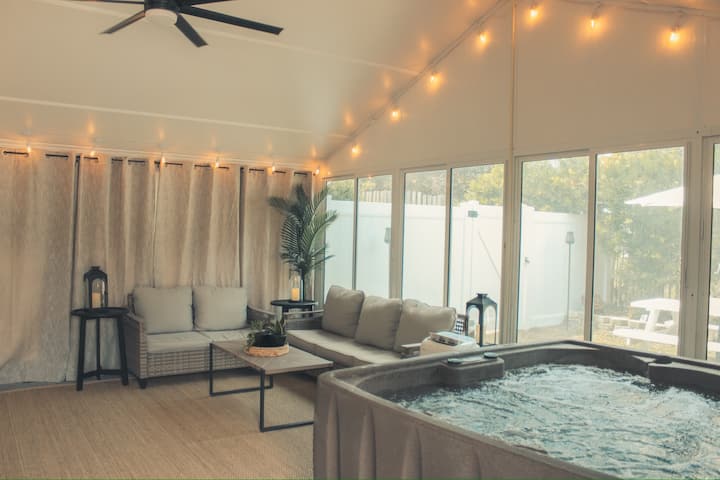 Sempre Blu With Ocean View & Hot Tub - Surf City, NC