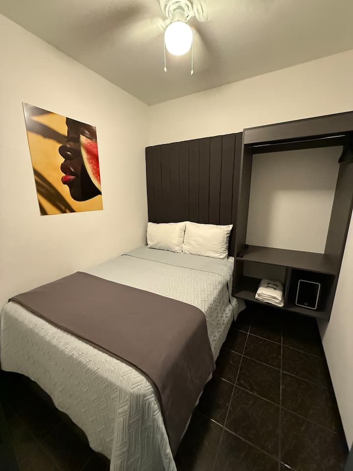 Barrio Inn Pm/habitación #11 Cama Matrimonial - Monterrey