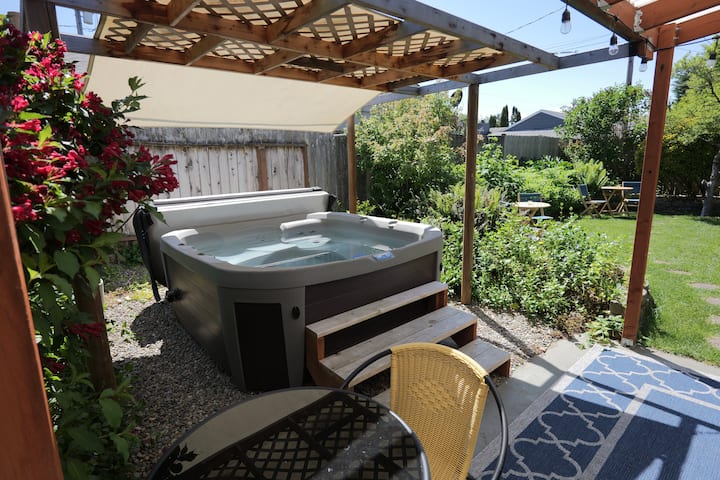 Lilac Home- Hot Tub•autzen•hayward•fine Dining - Eugene, OR