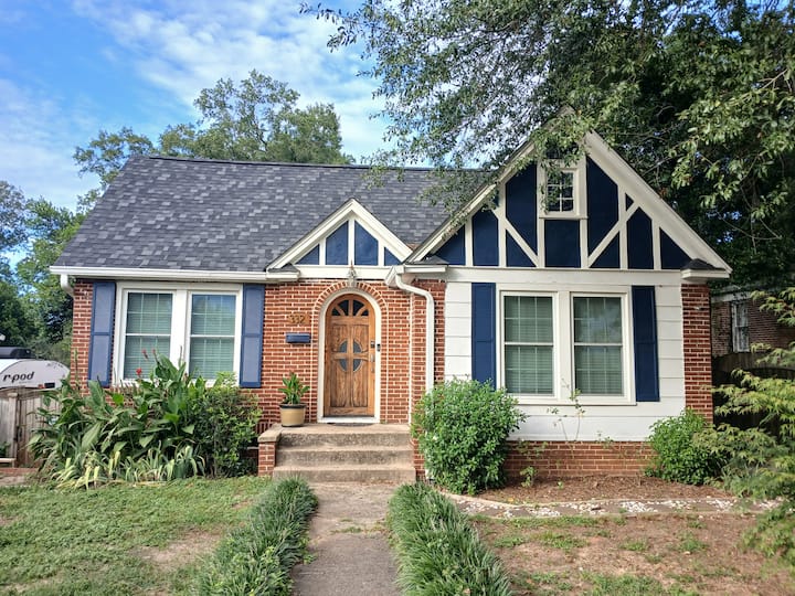 Entire Home W/bkyd- Mins From Dwtn/usc/ft. Jackson - Columbia, SC