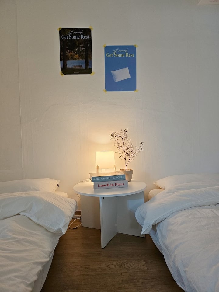 [1월빅초특가!] 위치좋고교통편리 #망원시장입구#망리단길#한강공원#홍대10분#최대6인 - Seoul