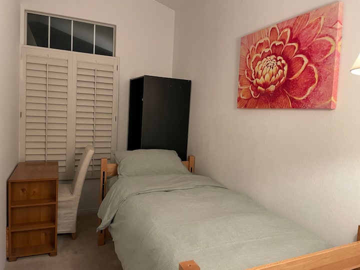 欧申塞德Oceanside Mini Warm Garden Single Room - Oceanside, CA