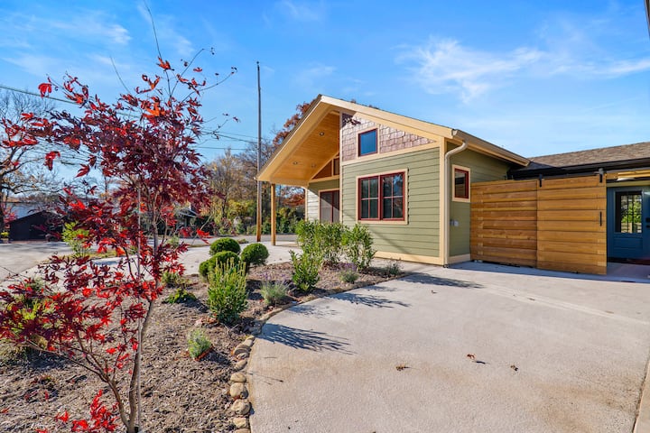 Steps To Dwntwn. Hot Tub One Level Living - Black Mountain, NC