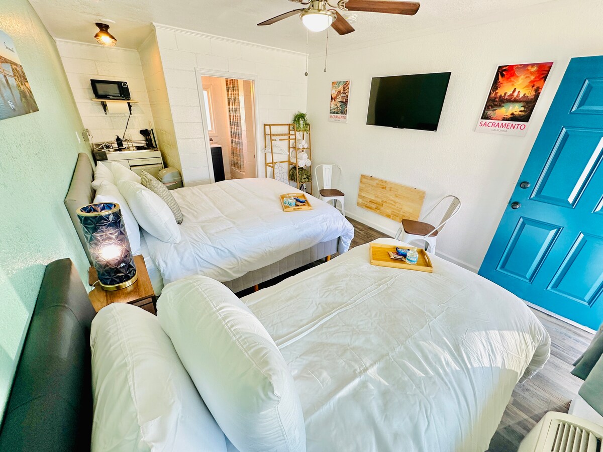 Tiny studio in a renovated motel - Apartments for Rent in Sacramento ...