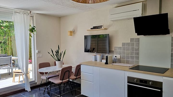 Rez De Jardin 50 Mètres Des Plages - Agay