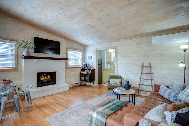 The Zen Den | Peaceful Cottage With Mountain Views - Grandfather Mountain State Park, Banner Elk