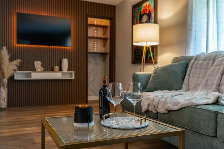 Downtown Hideaway - Tampa, FL