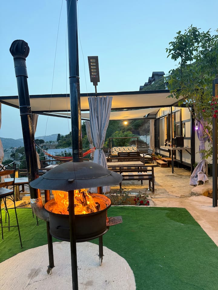 Theo’s House - Lebanon