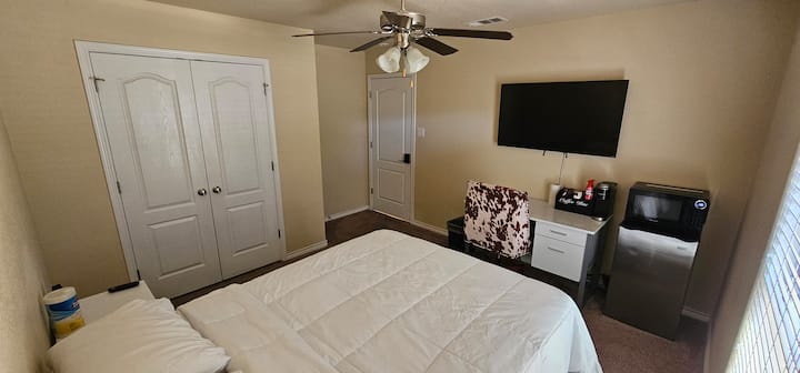 Shared House: Room #1 - Harker Heights, TX