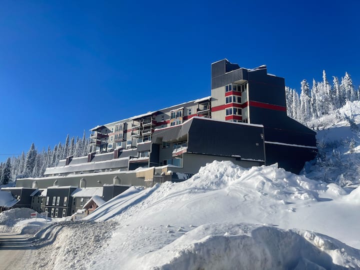 Cozy Condo Get Away - Big White Ski Resort, BC