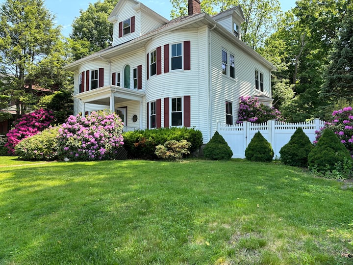 World Cup Home: 25 Min To Stadium - Newton, MA