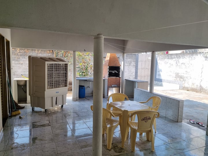 Casa Mobiliada Para 10 Pessoas. - Barra do Garças