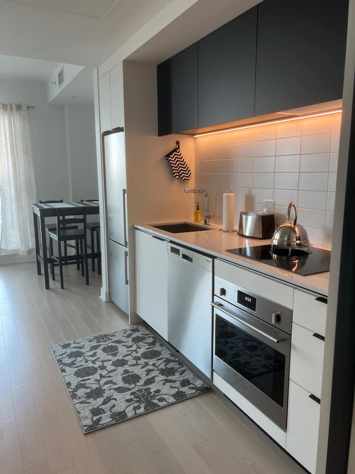 Luxury Condo In Brossard - Longueuil