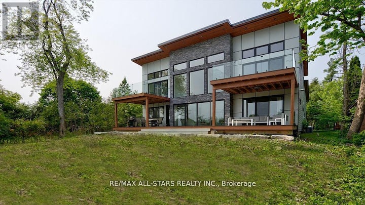 Luxury Waterfront Cottage+games Room - Kawartha Lakes