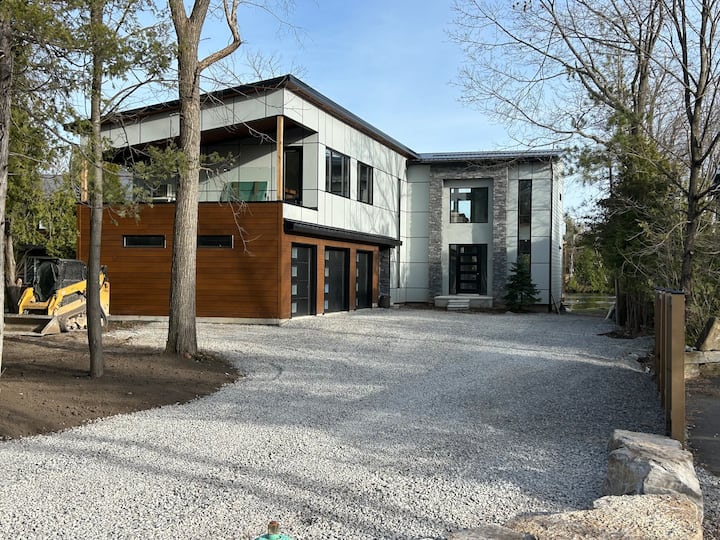 Luxury Cottage On Water With Games Room - Bobcaygeon