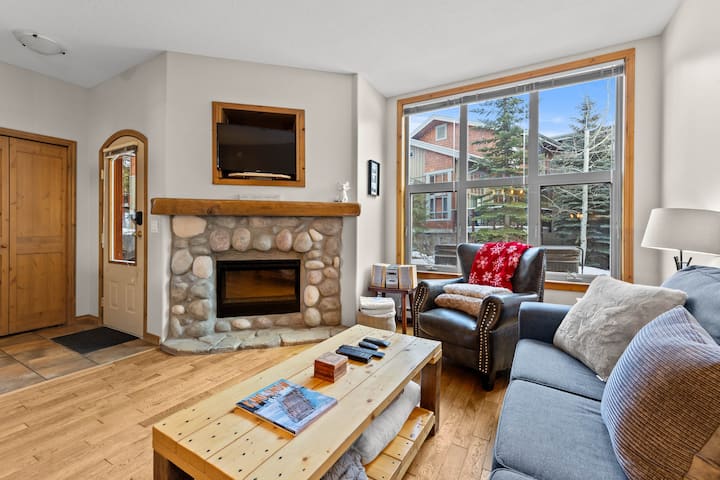 Ski In - Ski Out Condo - Sun Peaks