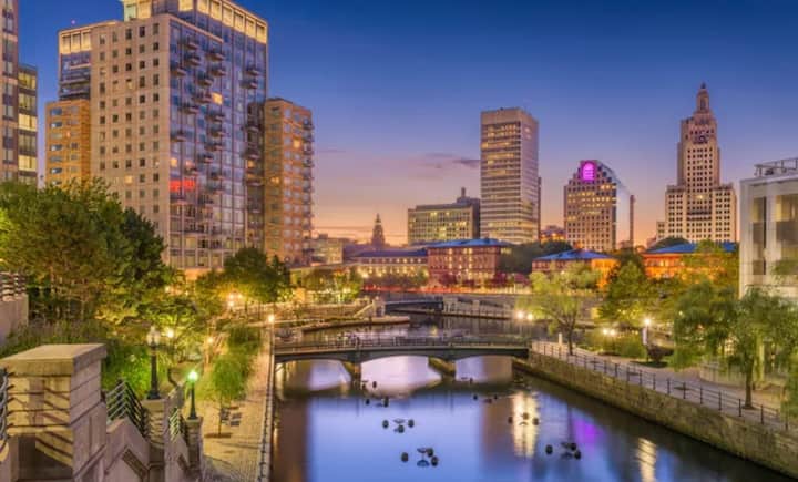 Pc Area Downtown 4 Beds 3 Baths - Providence, RI